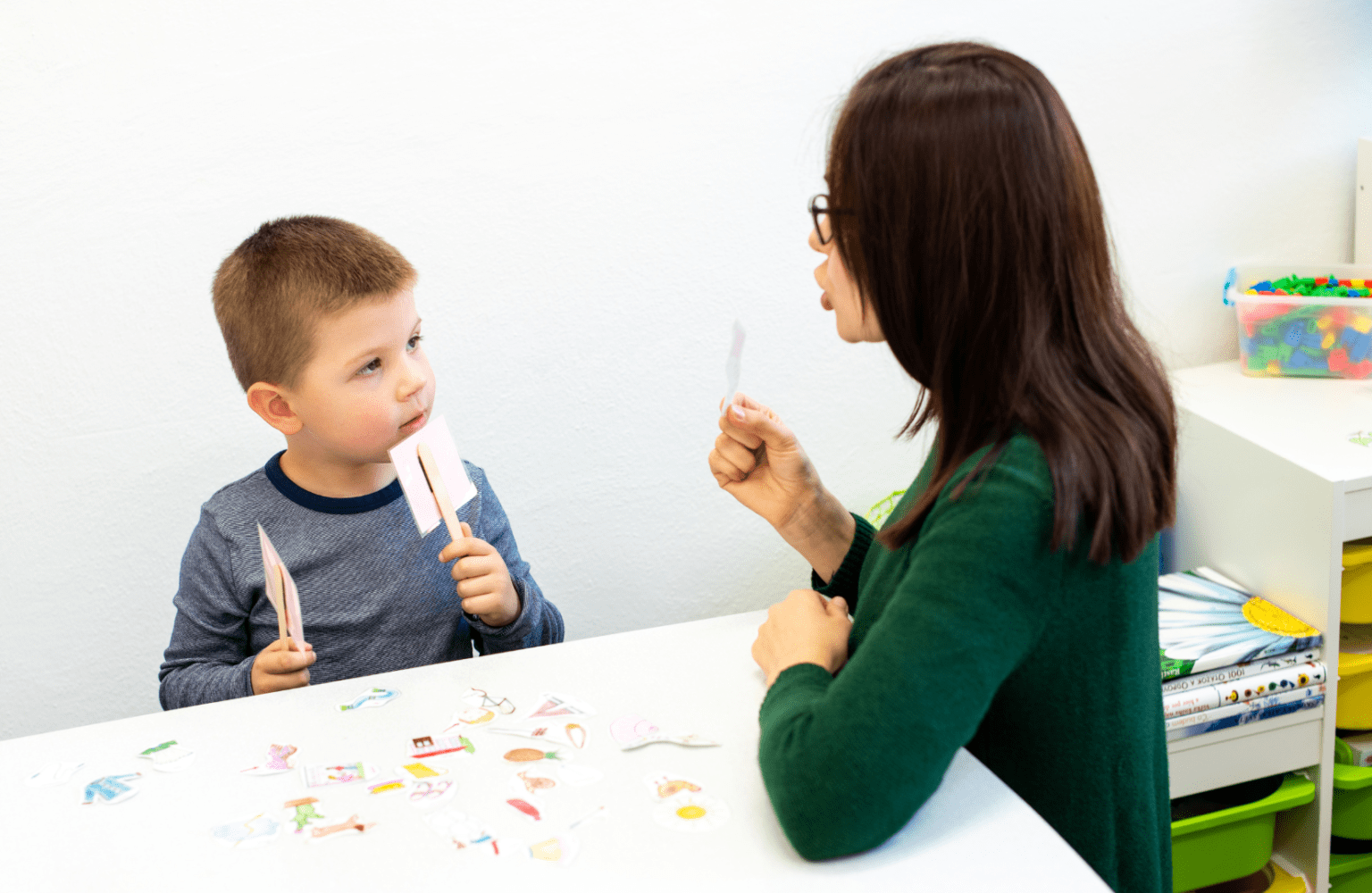 Playing with Pronouns: 11 Games to Boost Pronoun Development in Kids ...