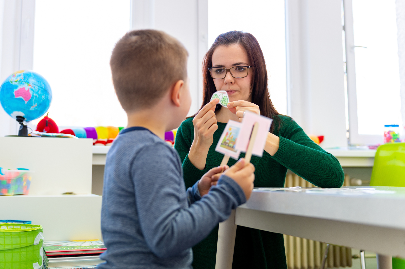 8 Effective Ways to Support Children with Autism Transition - Speech ...